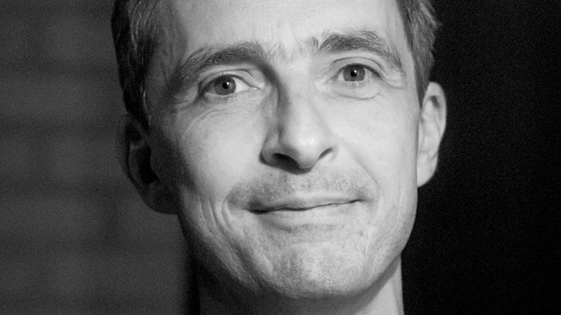 Des livres &+ Le choix de Philippe Gustin - Bazar Magazin | Magazine de ...